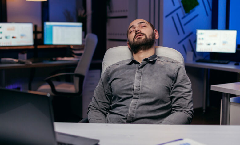 Le pouvoir de la sieste au bureau